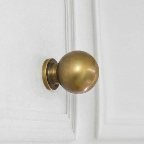 Brass Ball Knob - Antique Brass | Vintage Cabinet Hardware - Stylentdecor