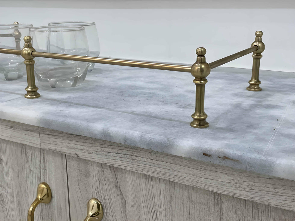 Victorian Brass Gallery Rail - Antique Brass – Stylentdecor